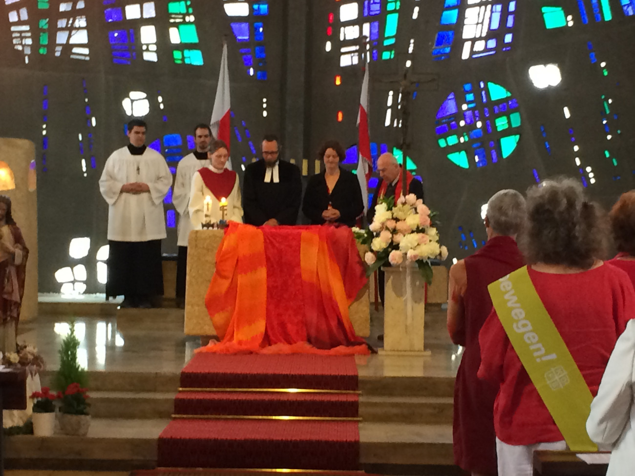 Gemeinsam Neue Wege Gehen Ökumenischer Regionalgottesdienst An